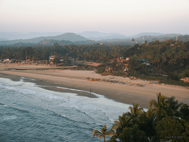 7 Best Beaches in Gokarna To Visit in 2024 | Monks on Wheels